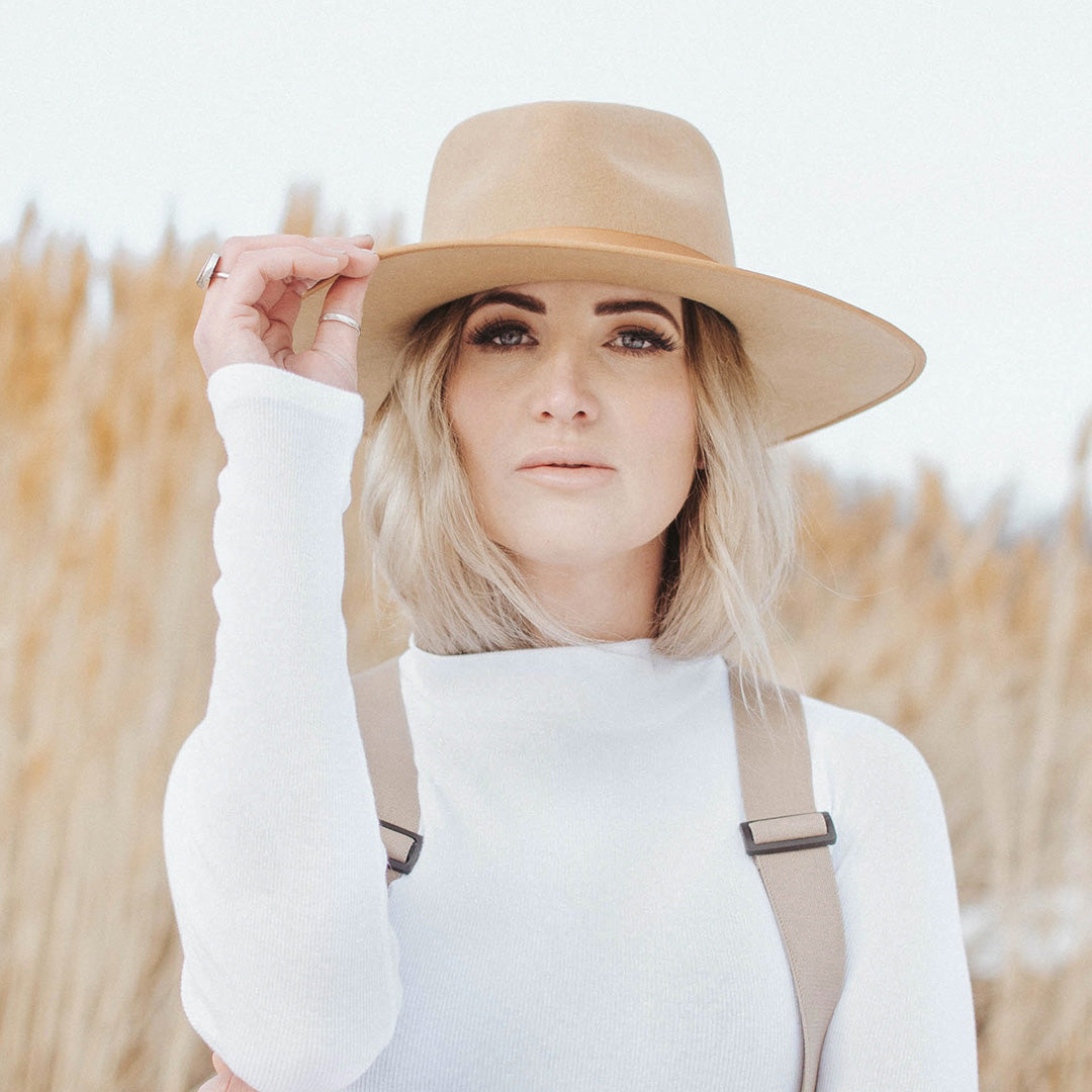 Artist Spotlight–—Becca Dahl